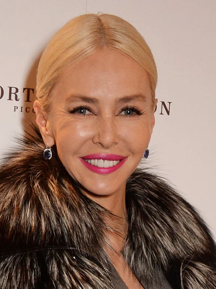 Amanda Caroline Cronin’s Teeth Before and After | LEMA