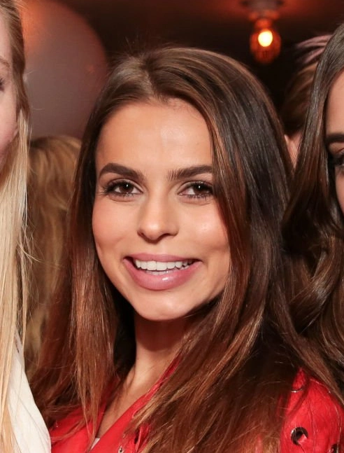 Brooks Nader’s New Teeth Journey – The Hollywood Smile Story | LEMA