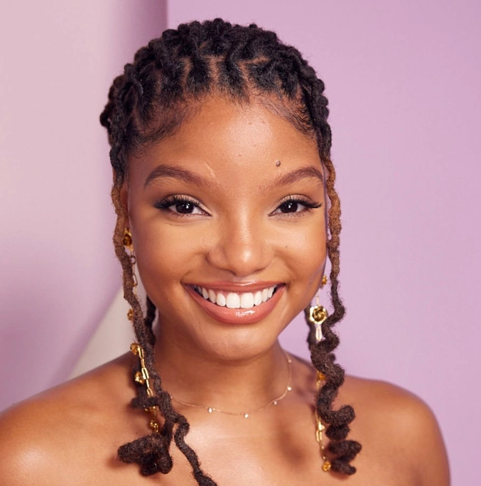🤩 Halle Bailey sine nye tenner Nå - Før og Etter