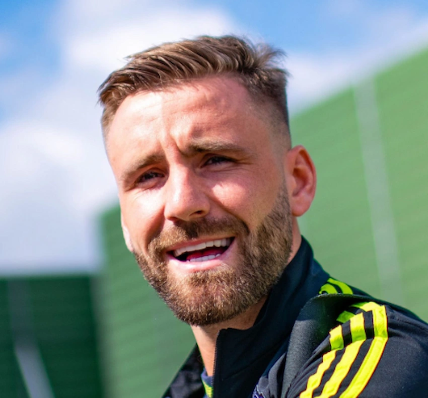 ⚽ Luke Shaw Dientes (Viejos/Nuevos): Antes y Después | Lema Dental Clinic