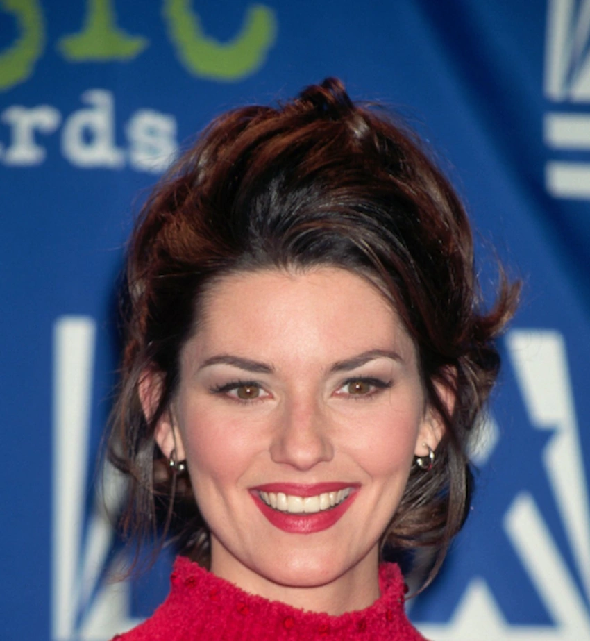 🤩 Ikoniczna przemiana zębów Shanii Twain