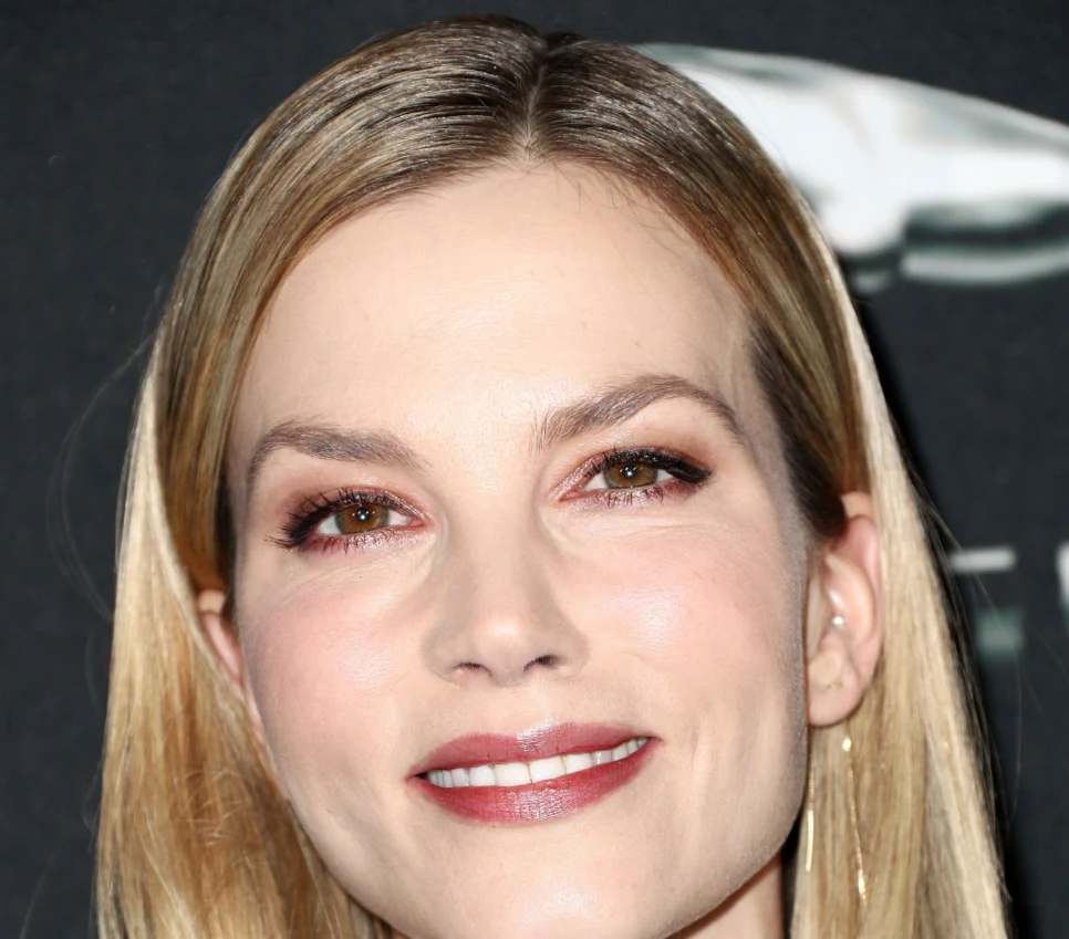 Sylvia Hoeks’ Hollywood Smile Journey - Then and Now | LEMA
