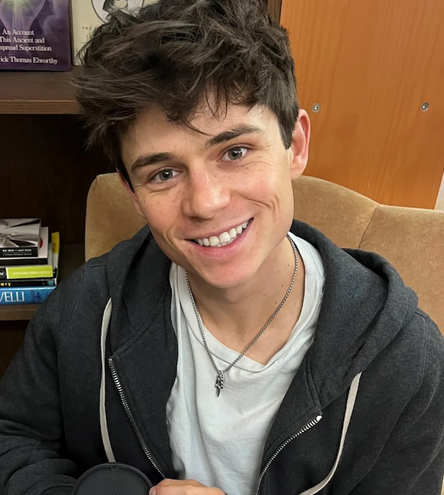 Ashby Gentry Zähne Alt/Neu/Fest - Vorher und Nachher | Lema Dental Clinic