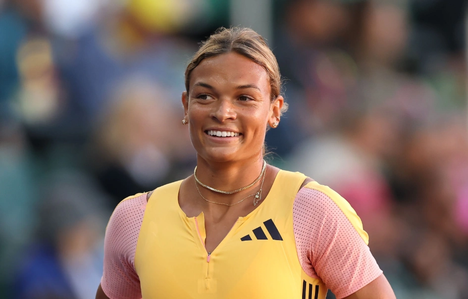 Anna Hall's Teeth Transformation Over the Years! | LEMA