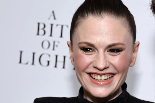 Anna Paquins Tandærnæring – Før og Efter