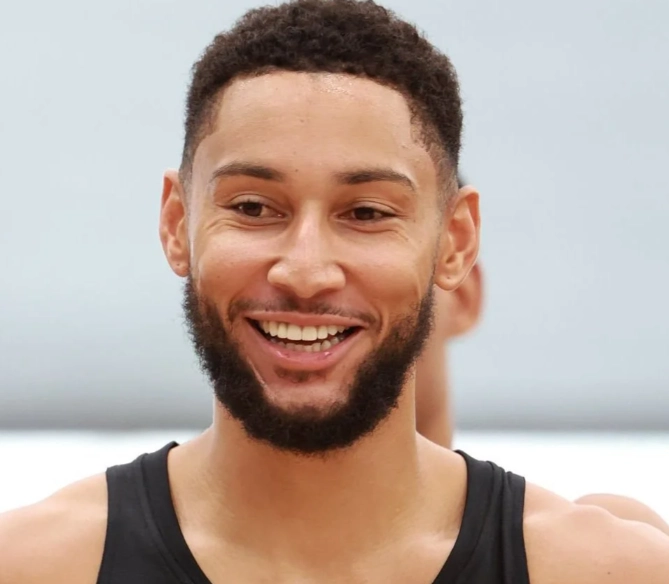 Trasformazione dei Denti di Ben Simmons nel Tempo | Lema Dental Clinic