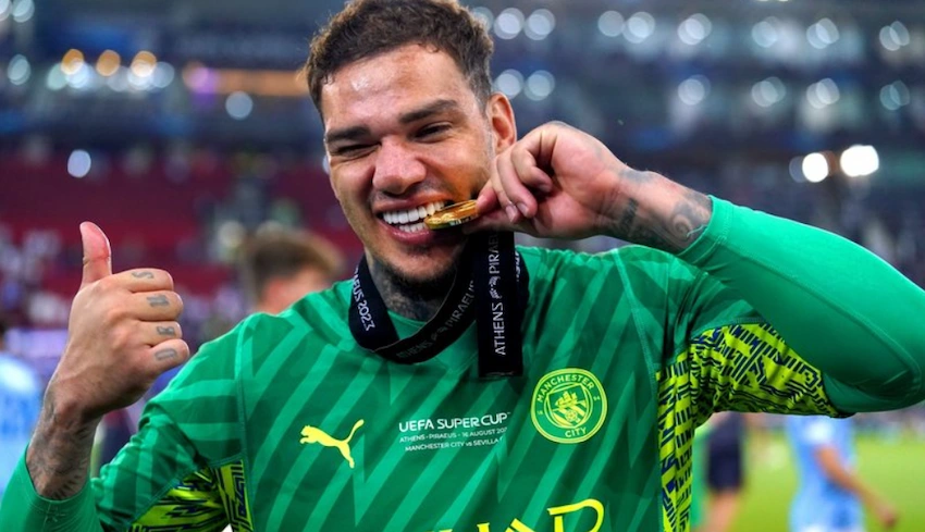 Ederson Moraes' Smilforvandling: Før og efter
