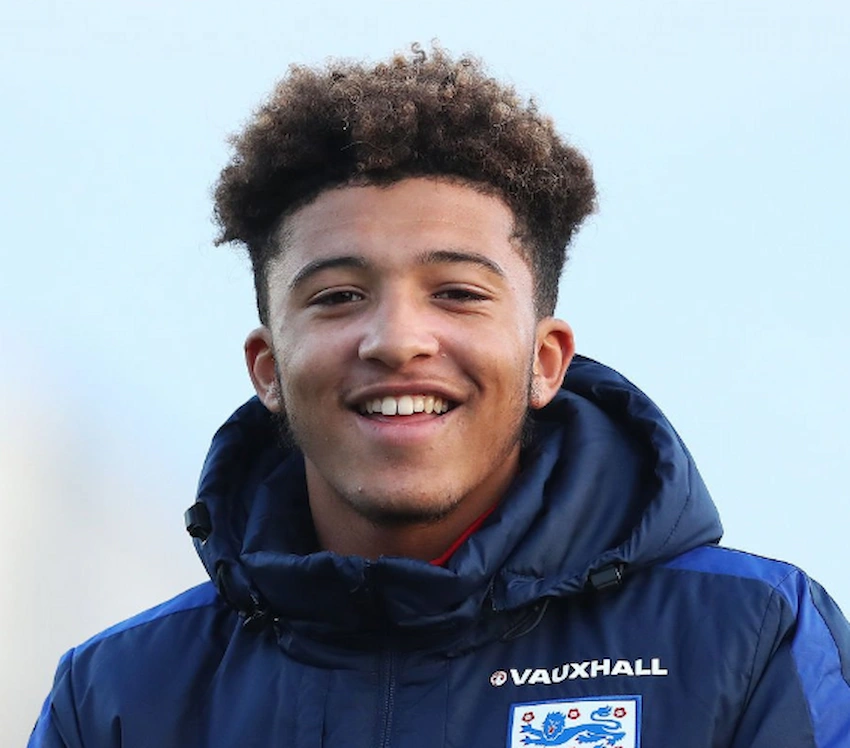 Transformarea dinților lui Jadon Sancho