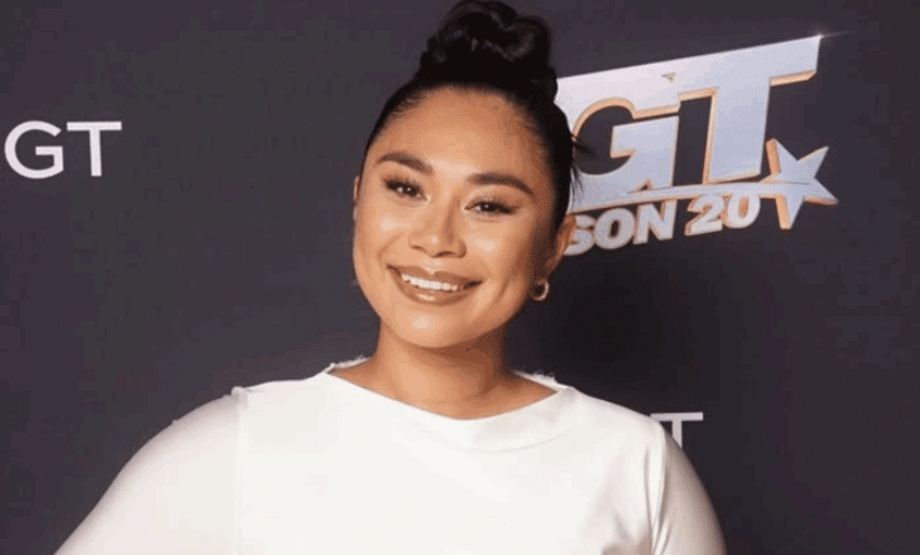 Jessica Sanchez's Teeth Transformation: Before and After | LEMA