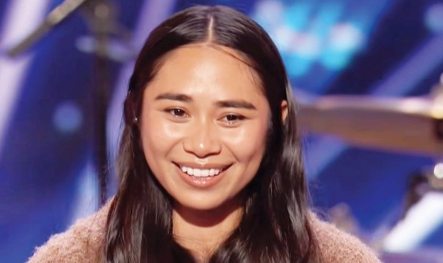 Jessica Sanchez's Teeth Transformation: Before and After | LEMA