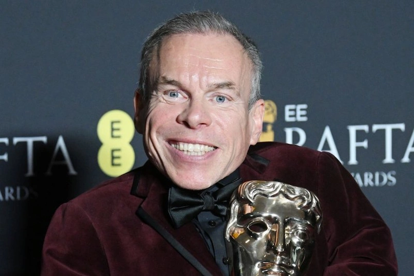 🎭 Warwick Davis's Smile Transformation: Perfect Teeth | LEMA