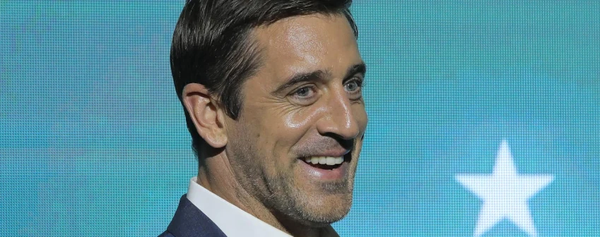 Aaron Rodgers' Teeth Transformation: Before and After | LEMA