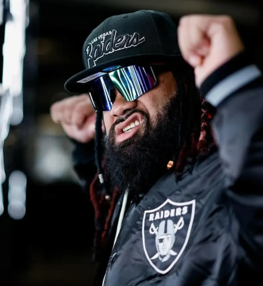 Boxer Jacob Fatu's Gold Crown to Veneer Transformation | LEMA