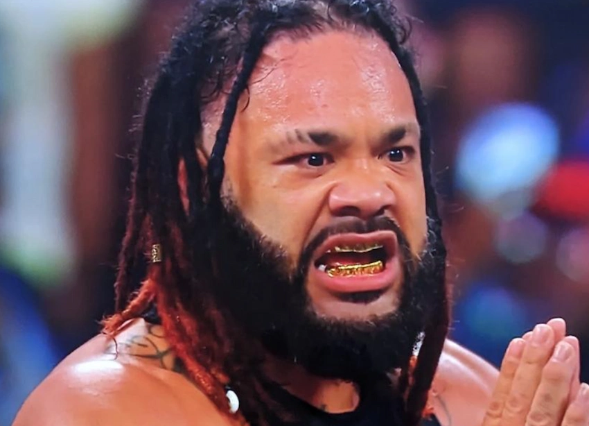 Transformation de la couronne d'or de Jacob Fatu