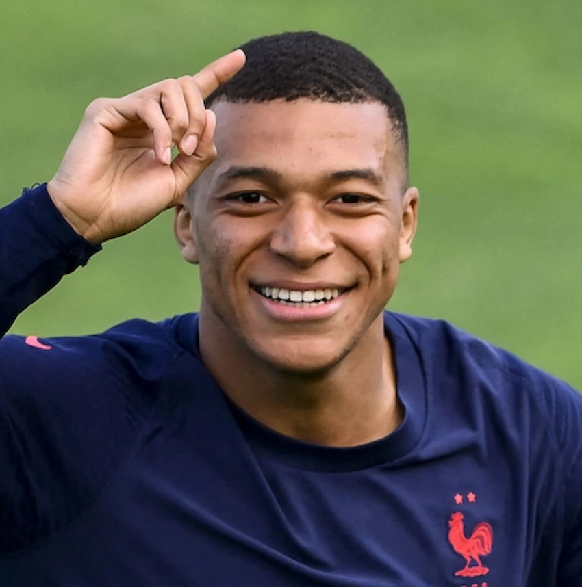 Dientes de Kylian Mbappé (Antiguos/Nuevos): Antes y Después | Lema ...