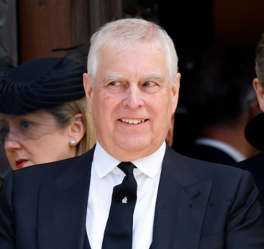 Prins Andrew Tänder (Gamla/Nya): Före och Efter