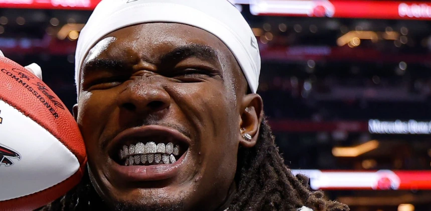 How Rashee Rice Transformed His Teeth with Diamond Grills | LEMA