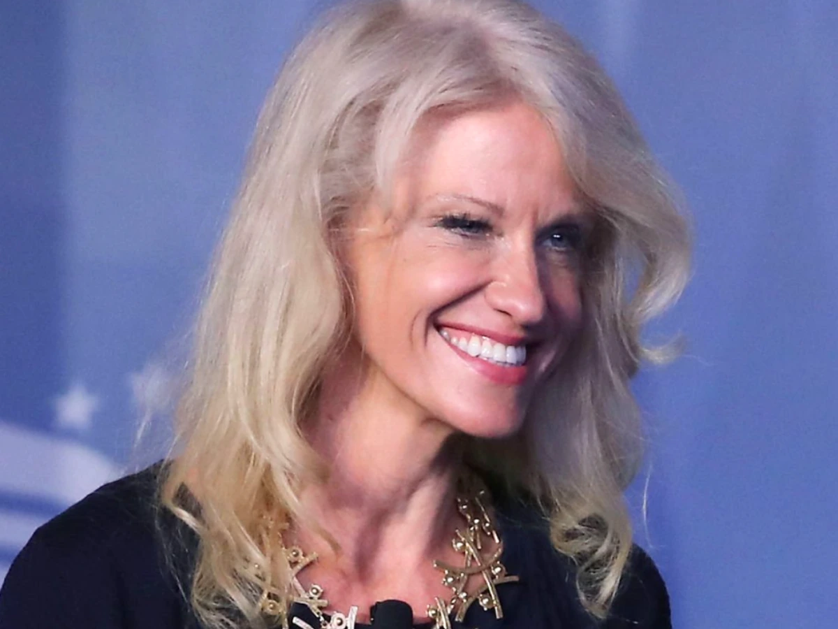 Quali procedure hanno migliorato il sorriso di Kellyanne Conway? | Lema ...