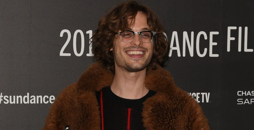 Transformarea zâmbetului lui Matthew Gray Gubler | Lema Dental Clinic