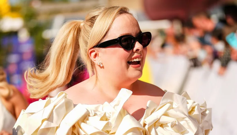 Nicola Coughlan’s Teeth: Did Nicola Coughlan Get a Hollywood Smile? | LEMA