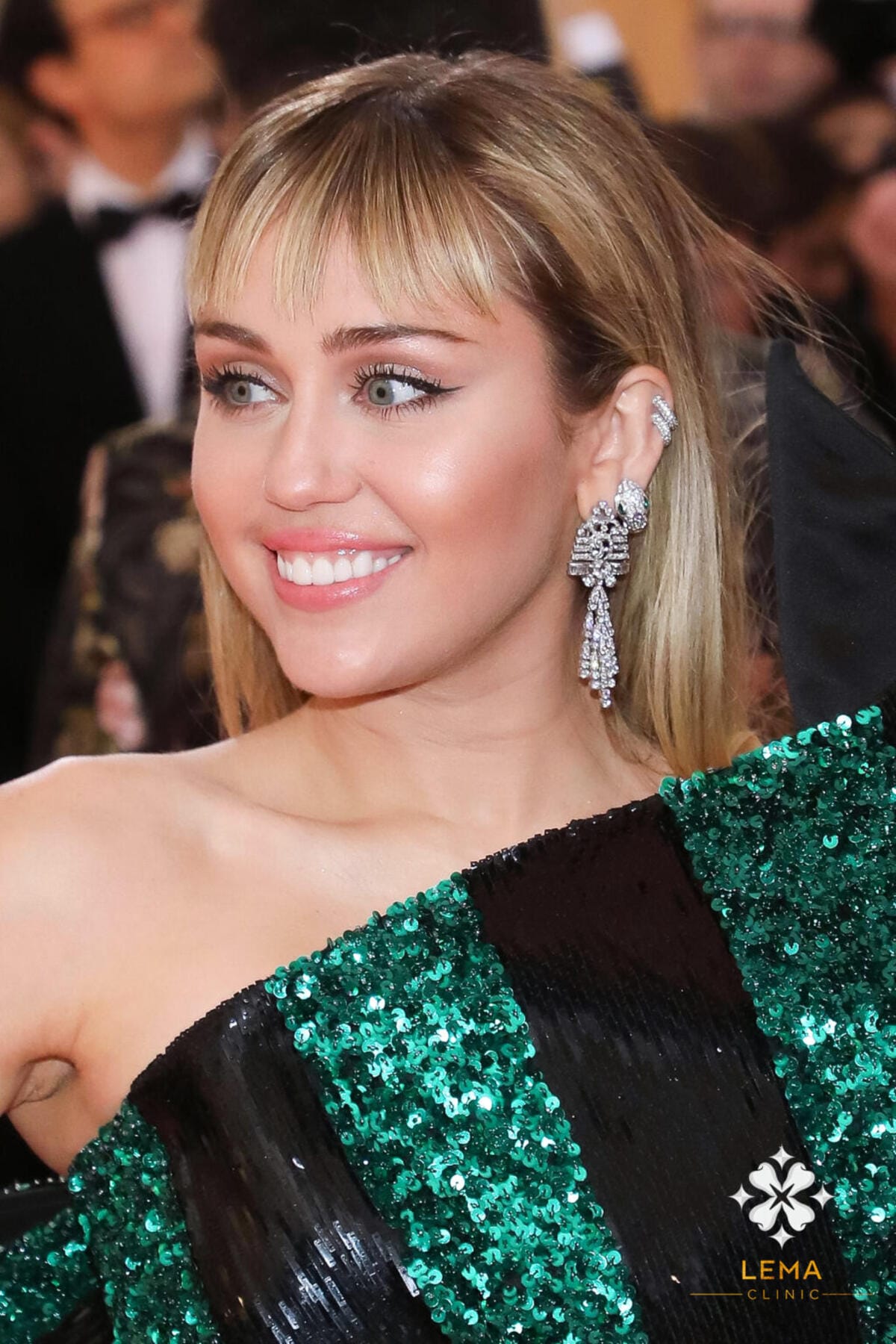 Miley Cyrus Teeth Journey Unveiled - Lema Dental Clinic 2025